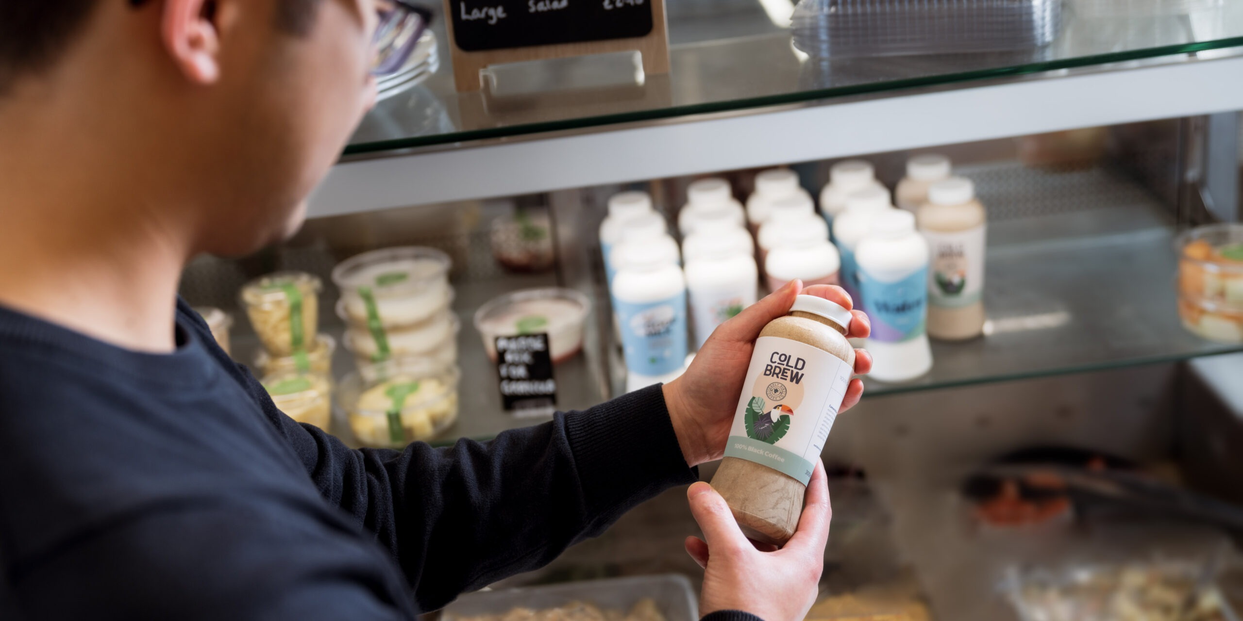 Fiber Bottle Collective based on Dry Molded Fiber - PulPac